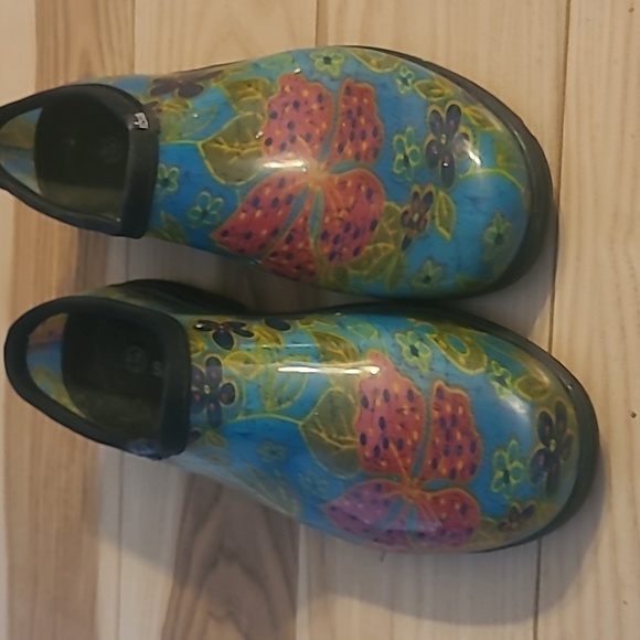 Sloggers | Shoes | Sloggers With Flowers | Poshmark